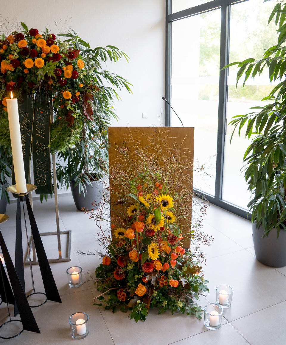 trauer & gedenken – Blumen Schönmann